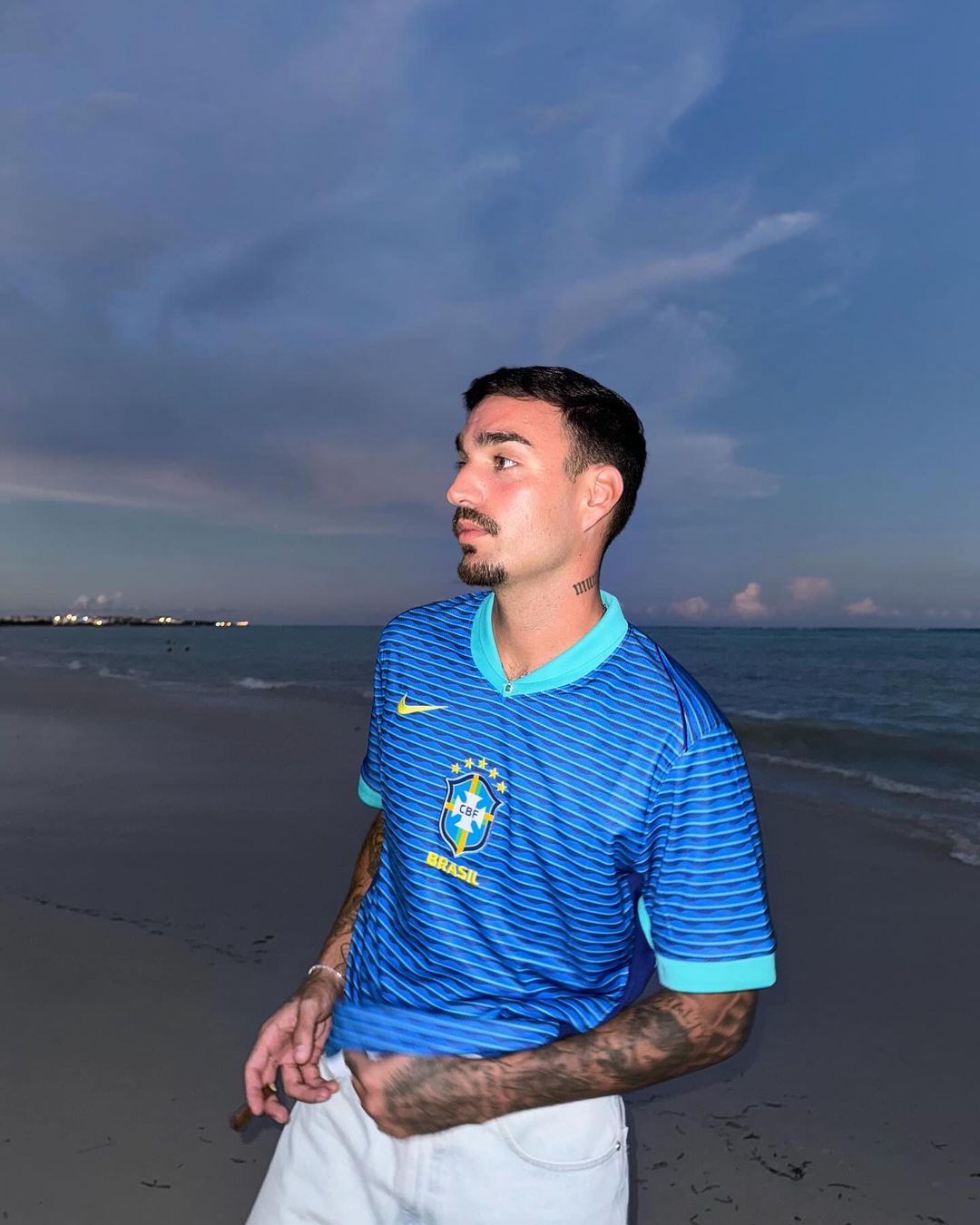 ¡Los 20? mejores cantantes de baladas actuales?!